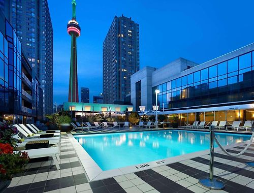 Radisson Blu Toronto Downtown Hotel with Minimum Price 139.493C ...